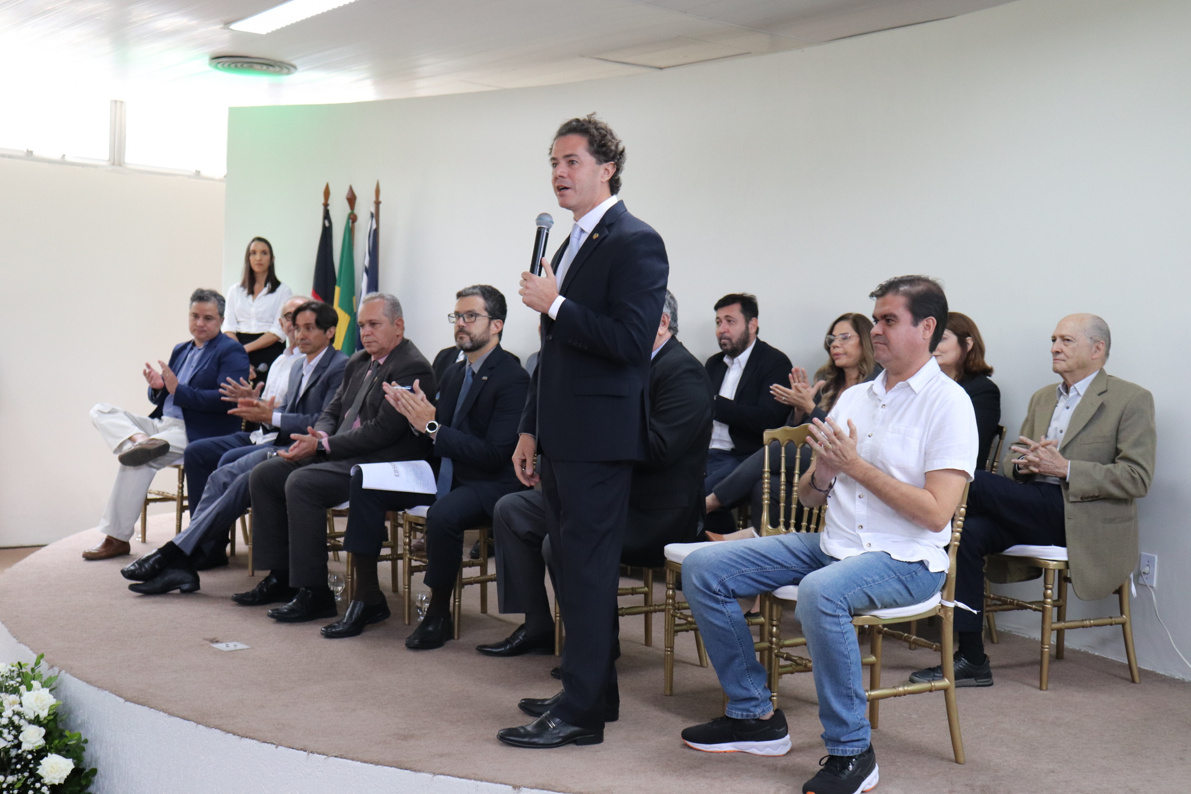 HULW inaugura nova subestação de energia elétrica — UNIVERSIDADE ...